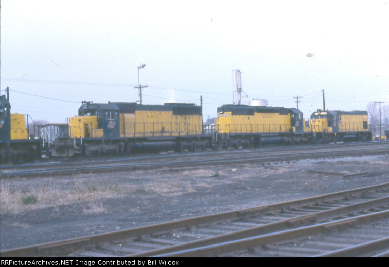 CNW 881, 6805 & 4409